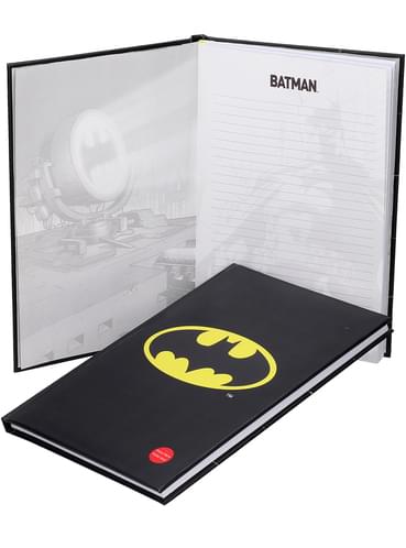 Large Batman notebook with light 19 x 29 cm | Funidelia